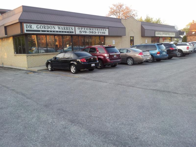 Dr Gordon Warren - Opening Hours - 258 Wellington St, Sarnia, ON