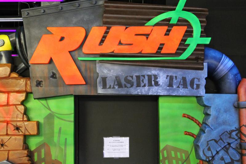 U-Puttz Amusement Centre - Opening Hours - 423 McPhillips St, Winnipeg, MB